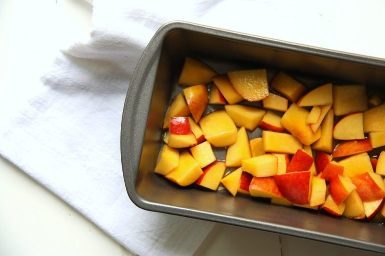 Stone Fruit Crumble - The Home Cook's Kitchen